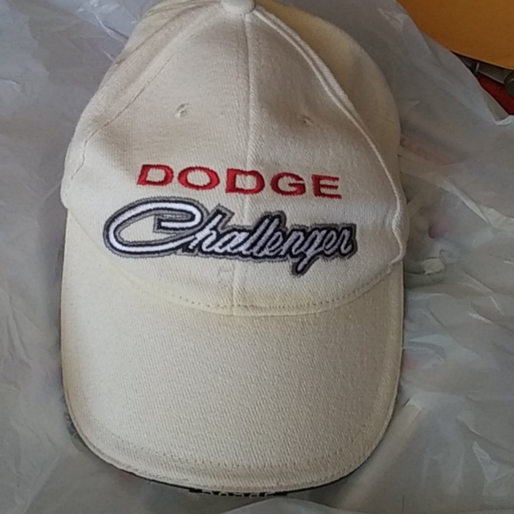 Dodge | Accessories | Dodge Challenger Hat28 Onesize Free Hat Or Scar ...